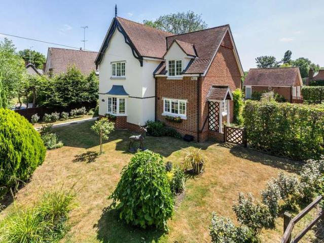 4 Bedroom Property