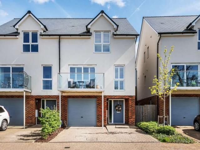 4 Bedroom Property