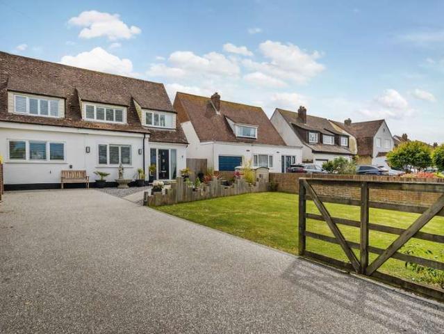4 Bedroom Property