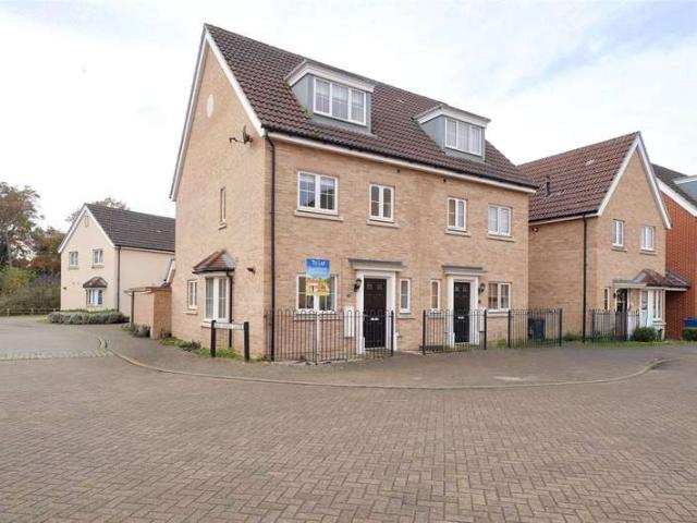 4 Bedroom Property