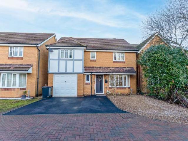 4 Bedroom Property