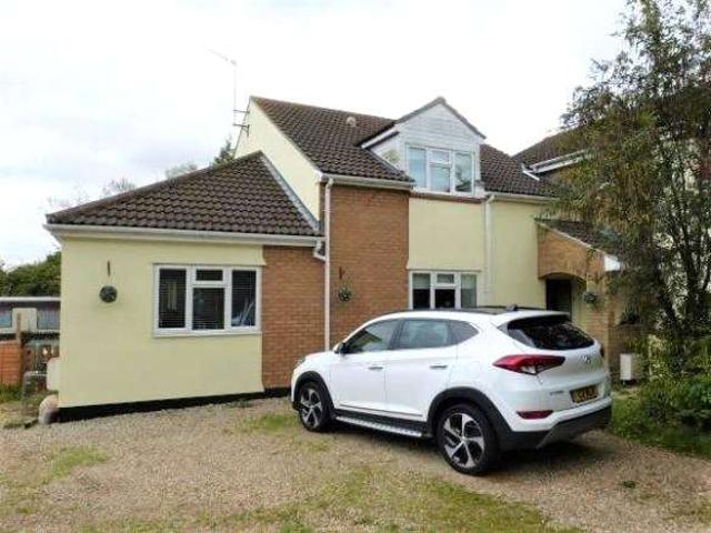 4 Bedroom Property