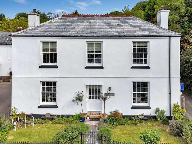 4 Bedroom Property