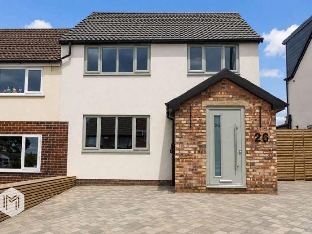 4 Bedroom Property
