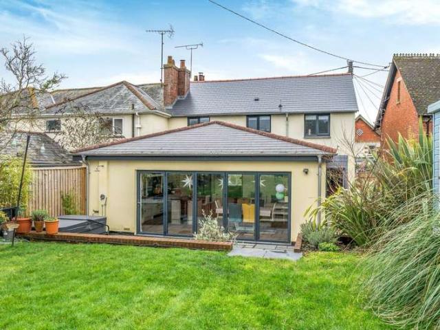 4 Bedroom Property