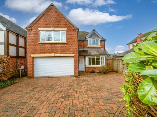 4 Bedroom Property