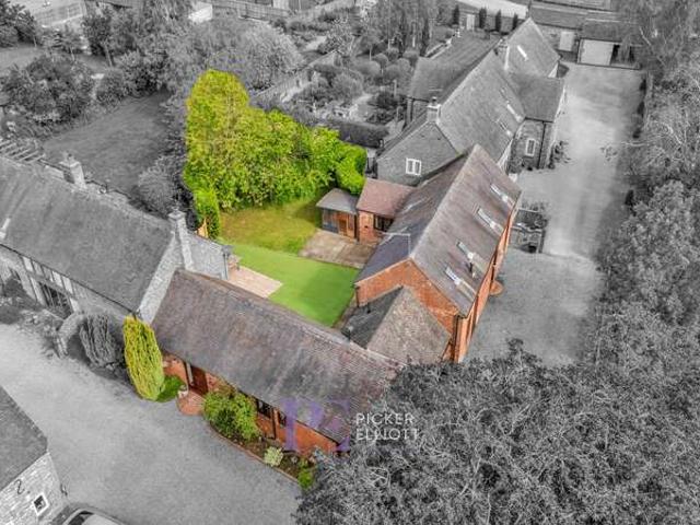 4 Bedroom Property