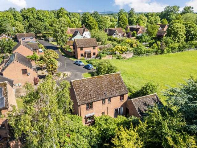 4 Bedroom Property