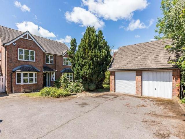 4 Bedroom Property