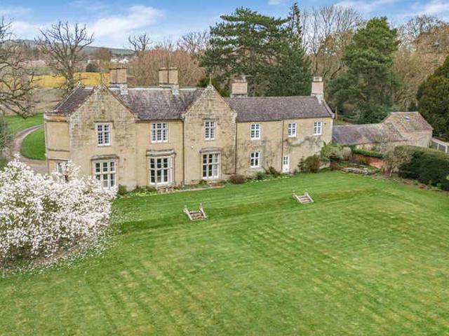 4 Bedroom Property