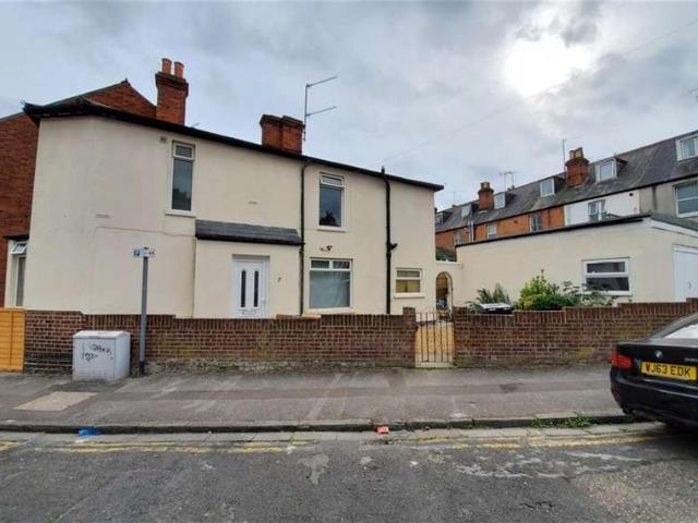 4 Bedroom Property