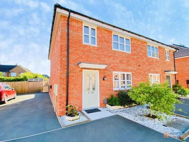 4 Bedroom Property