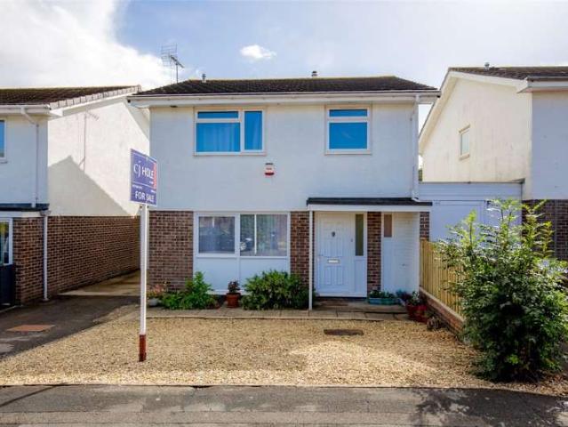 4 Bedroom Property