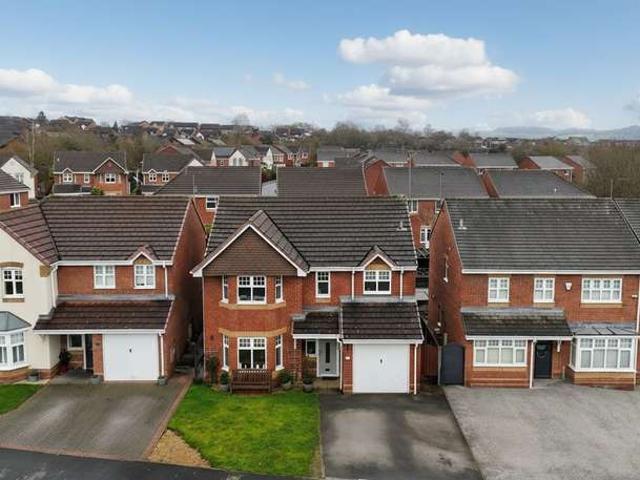 4 Bedroom Property