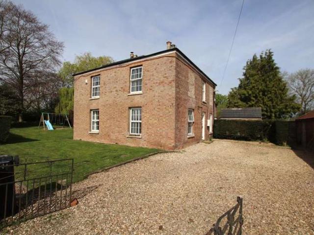 4 Bedroom Property
