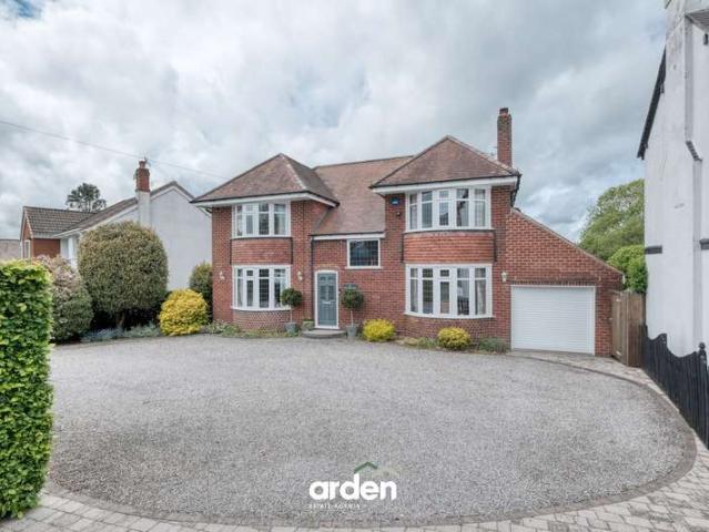 4 Bedroom Property
