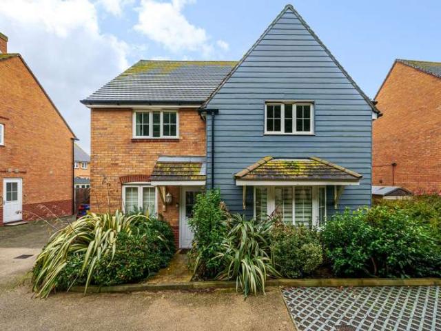 4 Bedroom Property