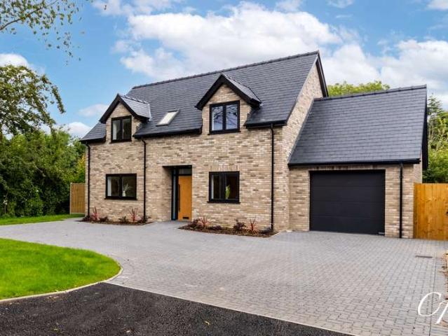 4 Bedroom Property