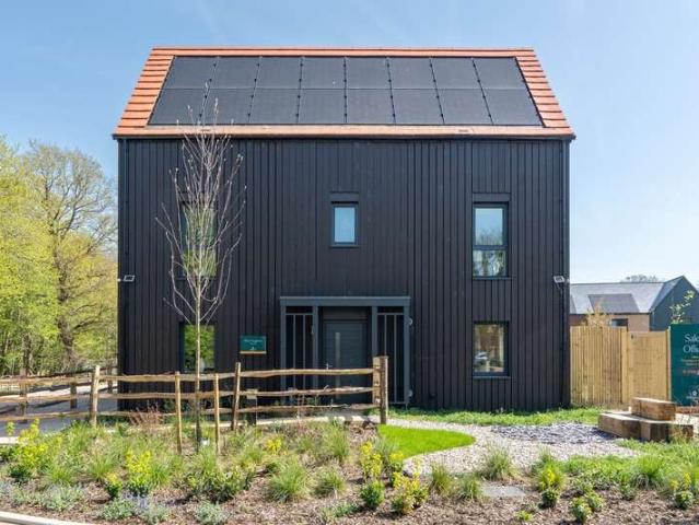 4 Bedroom Property