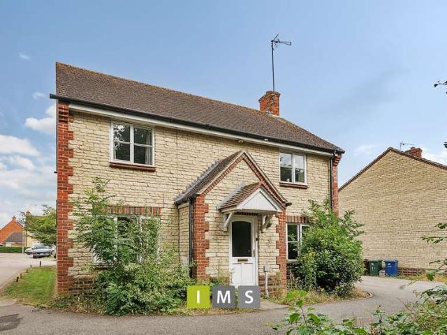 4 Bedroom Property