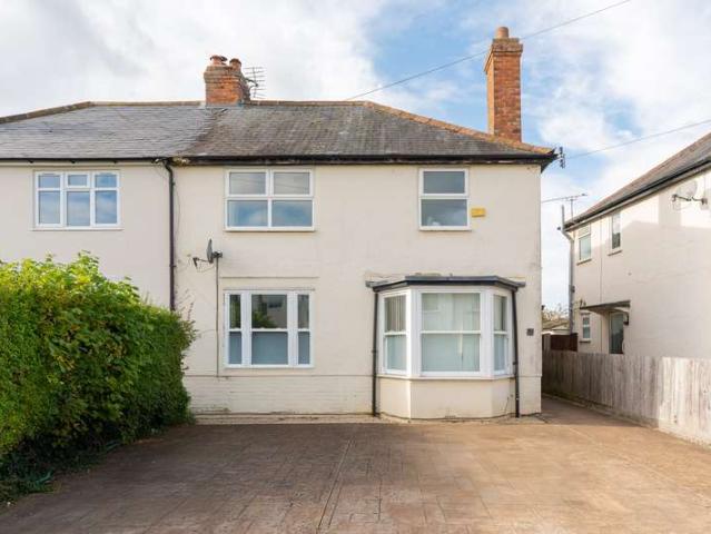 4 Bedroom Property
