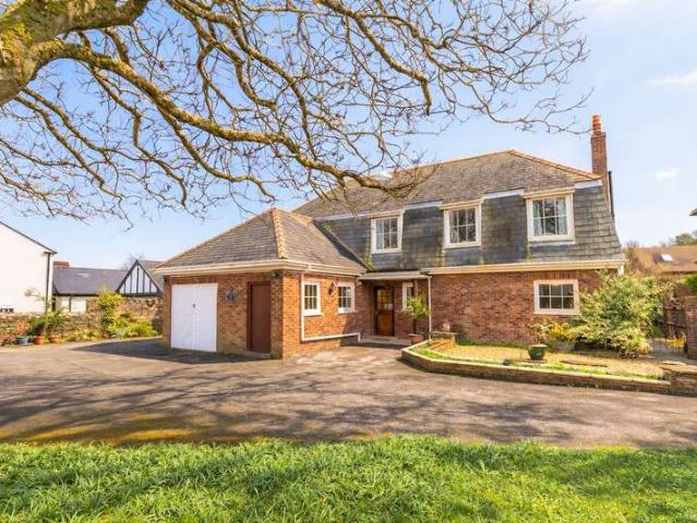 4 Bedroom Property
