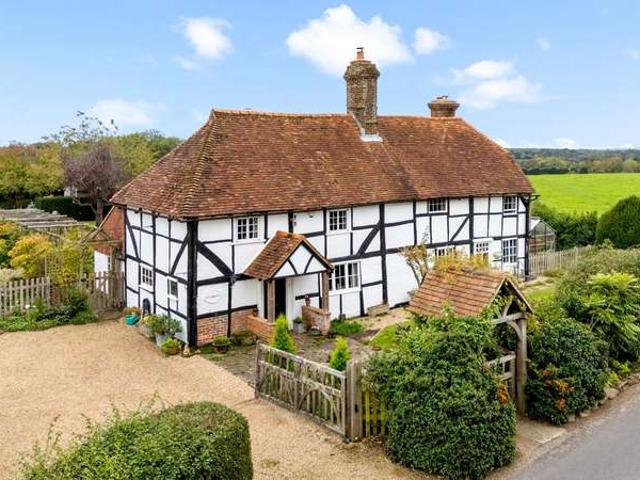 4 Bedroom Property