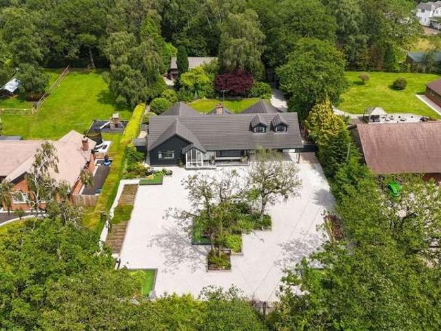 4 Bedroom Property
