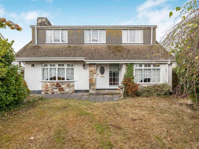 4 Bedroom Property