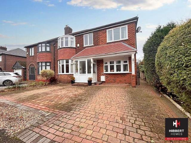 4 Bedroom Property