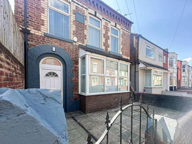 4 Bedroom Property