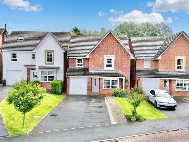 4 Bedroom Property