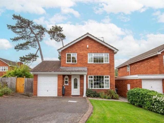 4 Bedroom Property