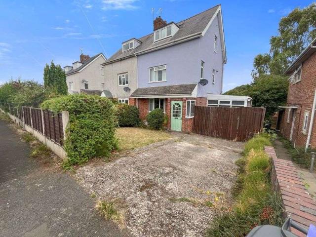 4 Bedroom Property