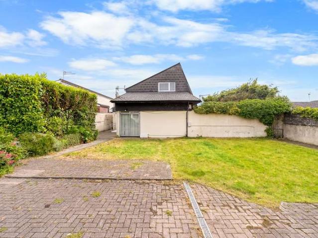 4 Bedroom Property
