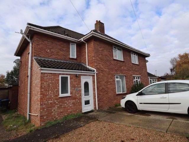 4 Bedroom Property