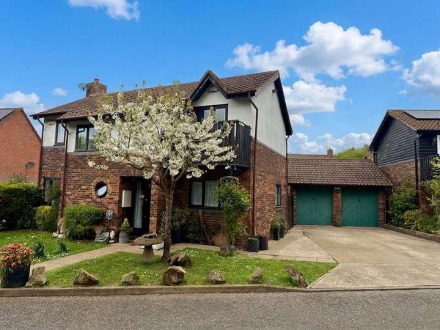 4 Bedroom Property