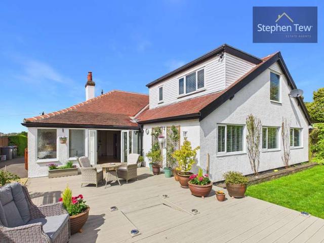 4 Bedroom Property