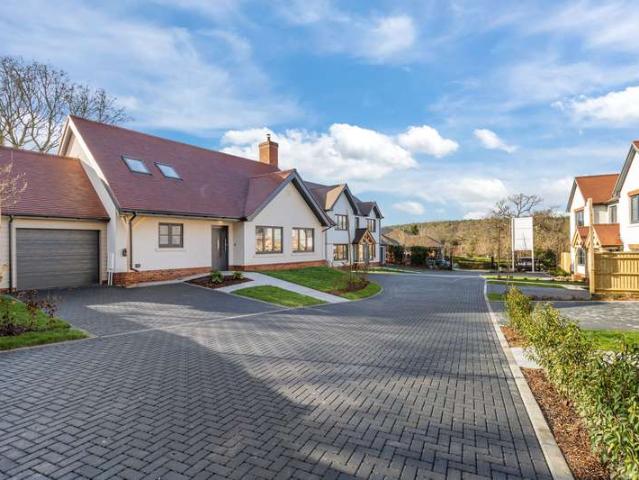 4 Bedroom Property