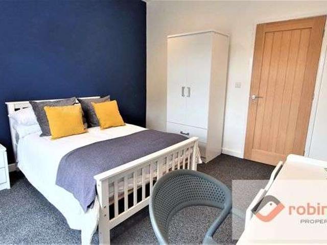 4 Bedroom Property
