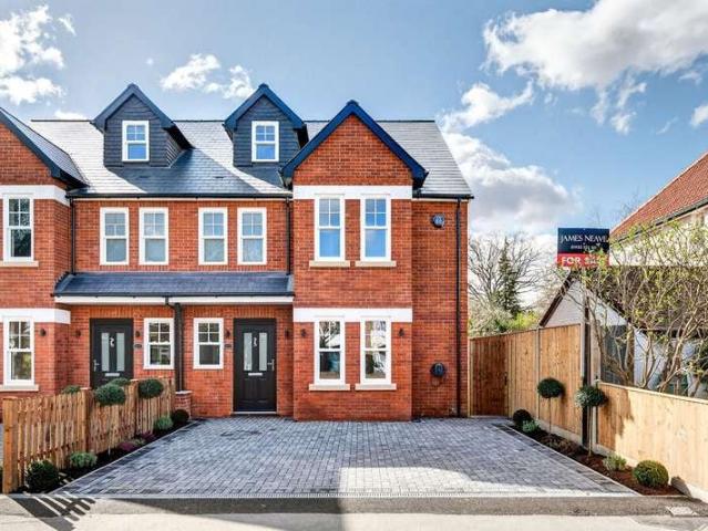 4 Bedroom Property