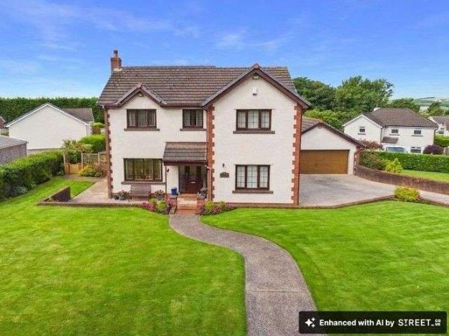 4 Bedroom Property
