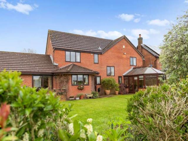 4 Bedroom Property