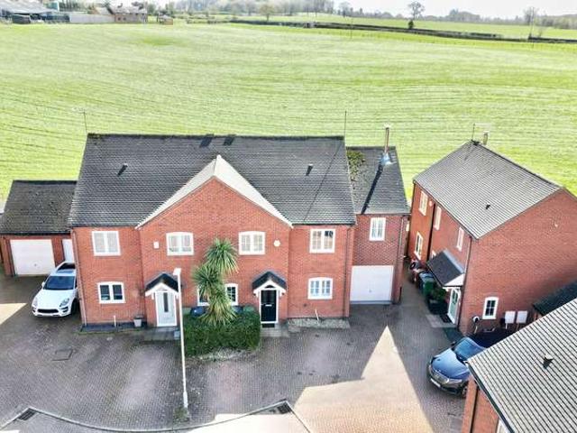 4 Bedroom Property