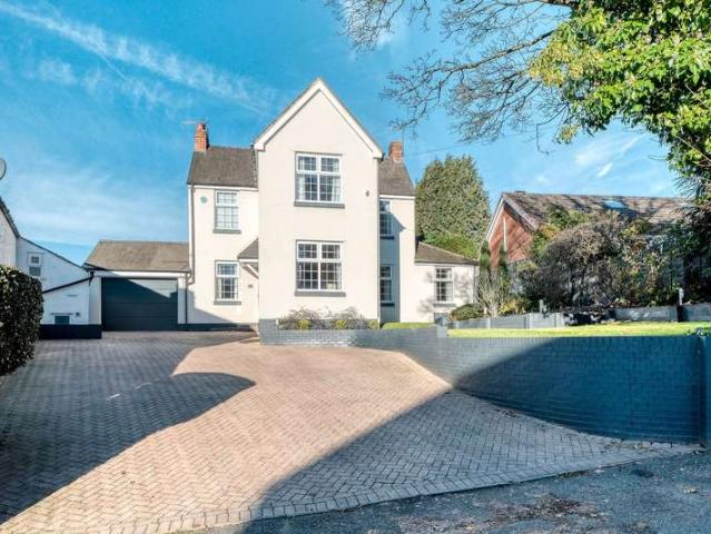 4 Bedroom Property