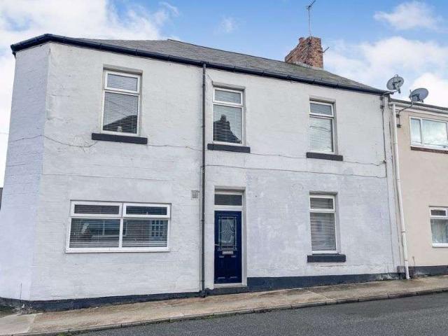 4 Bedroom Property