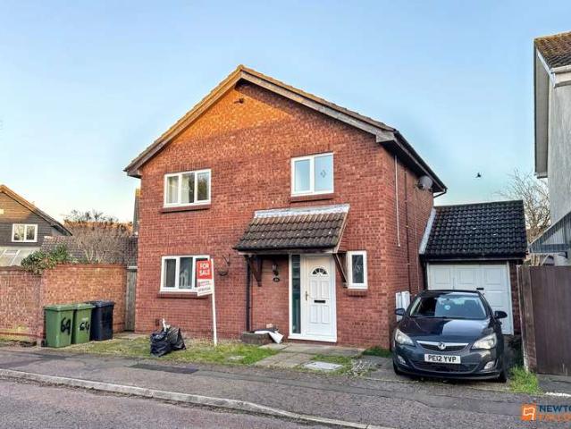 4 Bedroom Property