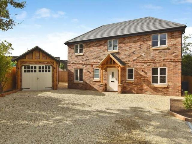 4 Bedroom Property