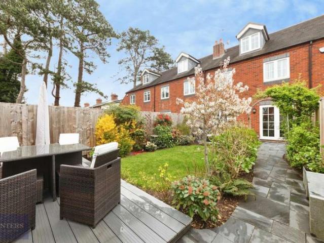 4 Bedroom Property