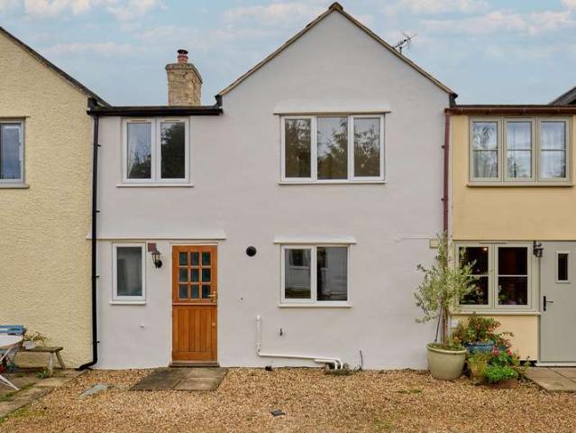 4 Bedroom Property